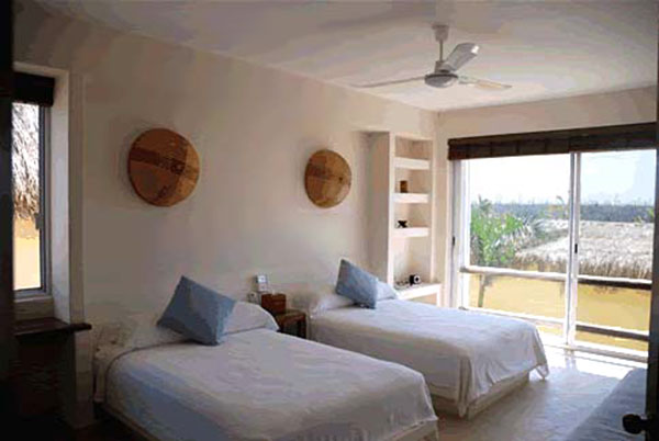 Bunga Bunga Condos - Cancun Villa Rentals